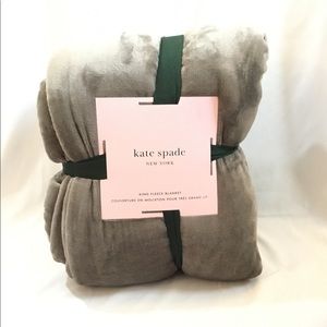 kate spade | Bedding | Kate Spade New York King Size Fleece Blanket Nwt ...